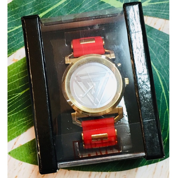 Marvel | Accessories | Last New Marvel Iron Man Arc Reactor Watch ...